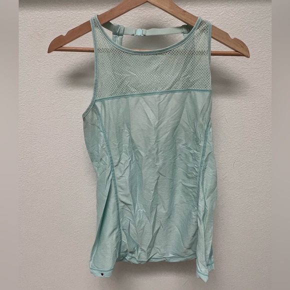 Lorna Jane | Tops | Lorna Jane Blue Workout Top | Poshmark